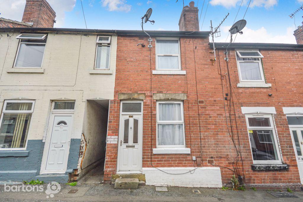 Cavendish Road, Holmes, Rotherham 2 bed terraced house - £60,000