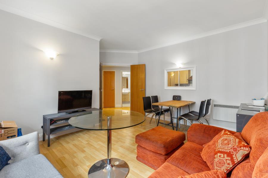 County Hall, North Block, London SE1 2 bed apartment - £2,999 pcm (£692 pw)