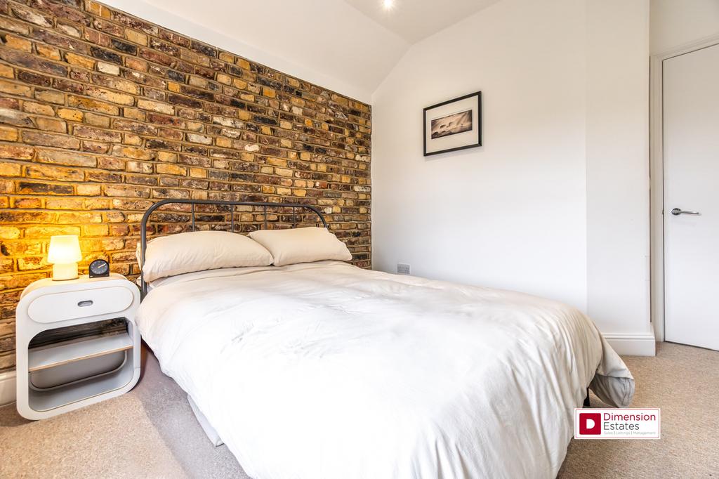 Newick Road, Lower Clapton, Hackney, E5 1 bed maisonette - £1,950 pcm ...