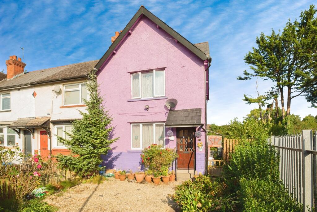 Snowden Road, Cardiff, CF5 2 bed terraced house - £180,000