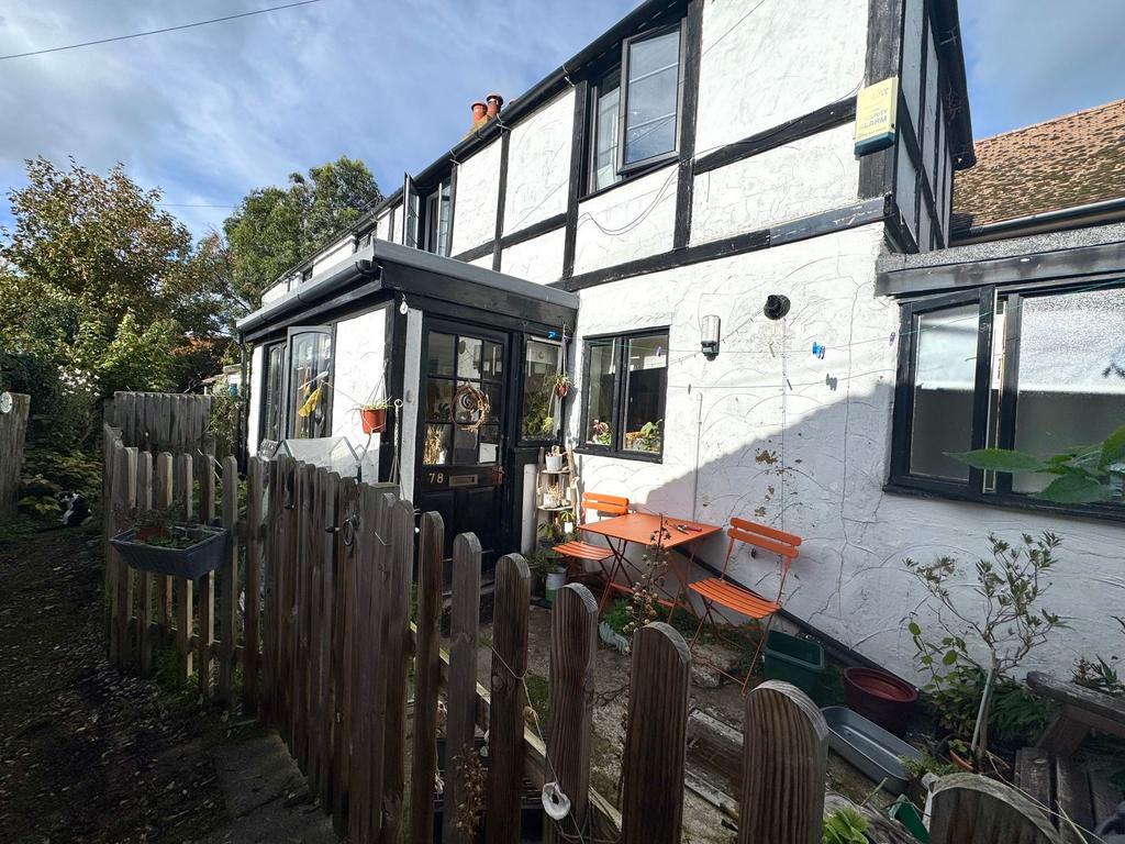 Middle Wall, Whitstable, CT5 2 bed house - £1,130 pcm (£261 pw)