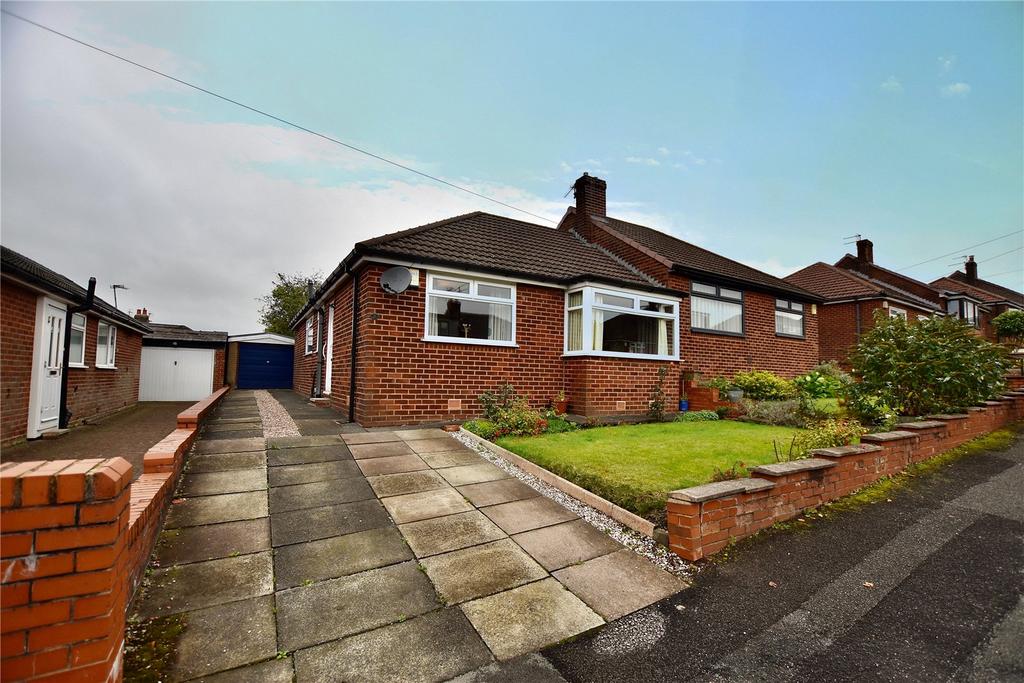 Surrey Avenue, High Crompton, Shaw... 3 bed semi-detached bungalow - £ ...