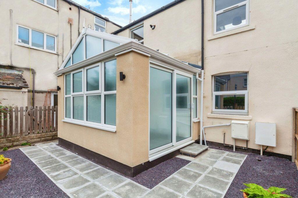 Llys Y Castell, Ruthin, LL15 2 bed terraced house - £170,000