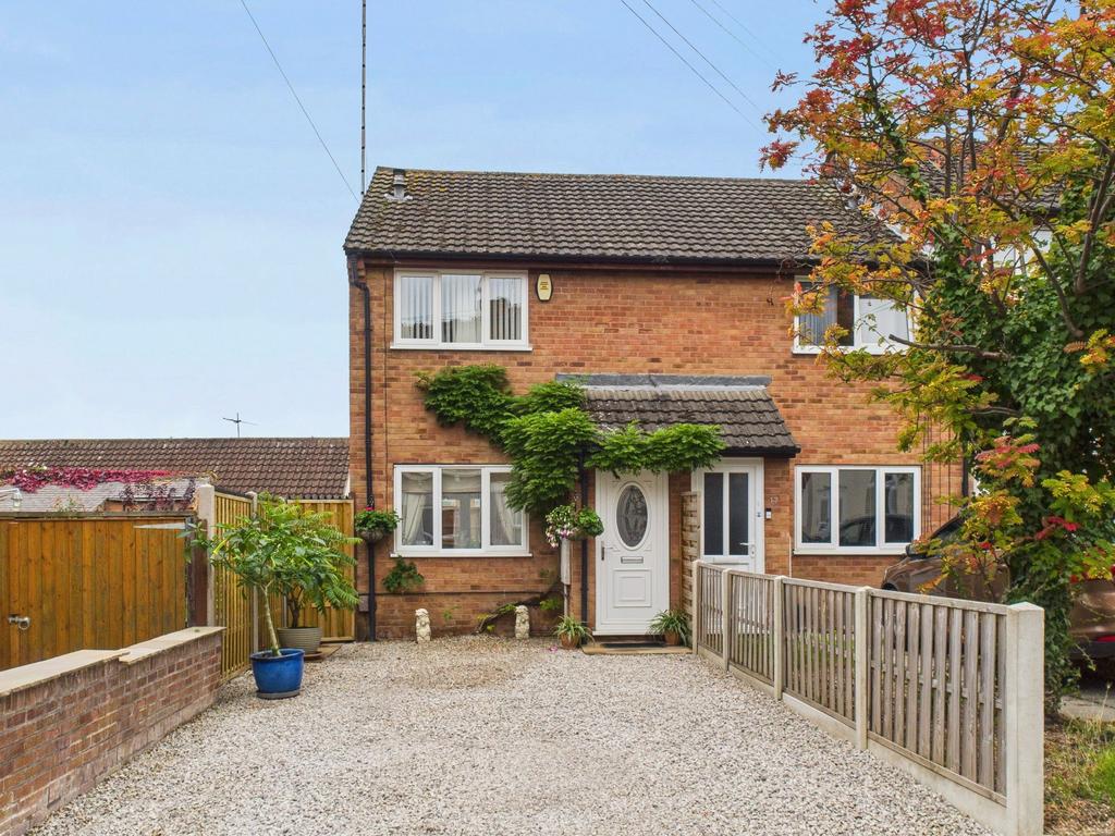 Beck Street, Carlton, Nottingham 2 bed end of terrace house - £180,000
