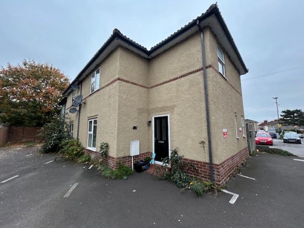 Prospect Place, Swindon SN1 1 bed apartment - £750 pcm (£173 pw)