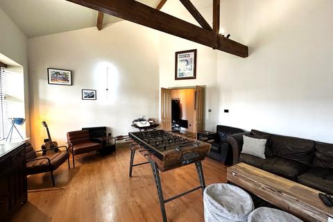 Houses to rent in Witney | OnTheMarket