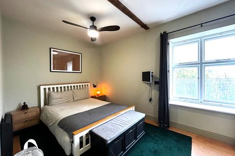 Houses to rent in Witney | OnTheMarket