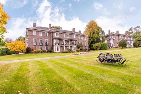 Houses for sale in Farnham Common | OnTheMarket