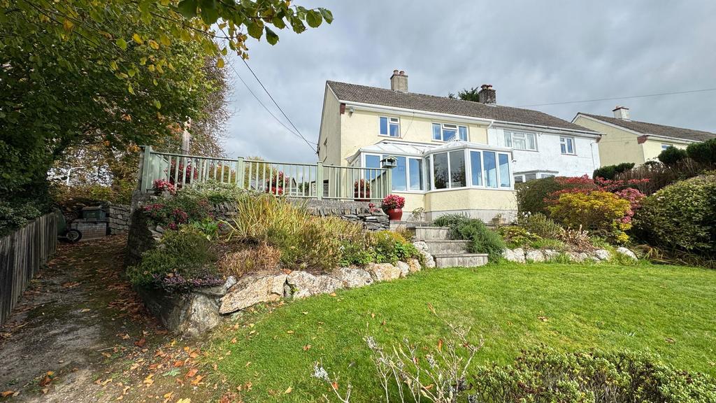 Chestnut Terrace, Tavistock PL19 3 bed semi-detached house - £300,000