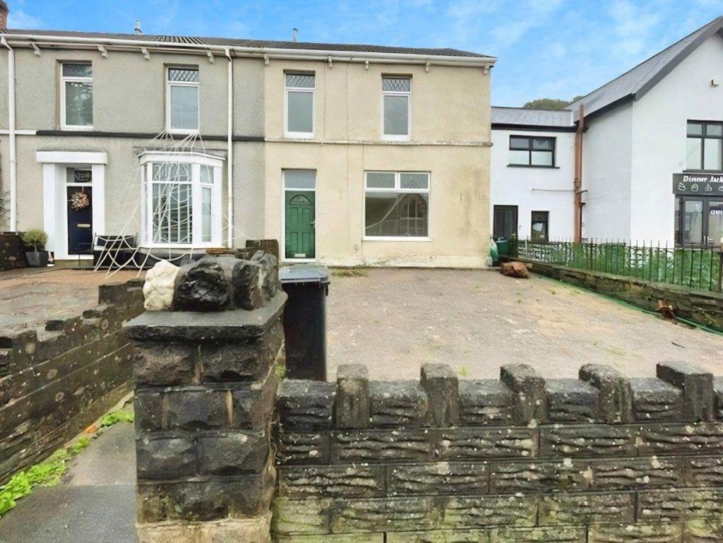 Neath Road, Briton Ferry, Neath, SA11... 5 bed house - £995 pcm (£230 pw)