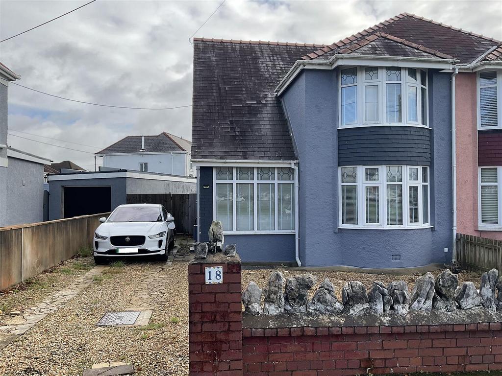 Old Road, Ammanford SA18 3 bed semi-detached house - £275,000