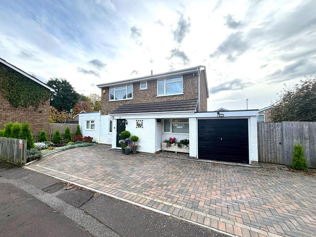 East Priors Court, Lings, Northampton... 4 bed detached house for sale ...