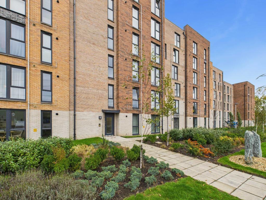Cunningham Square, Portobello... 2 bed flat - £1,395 pcm (£322 pw)