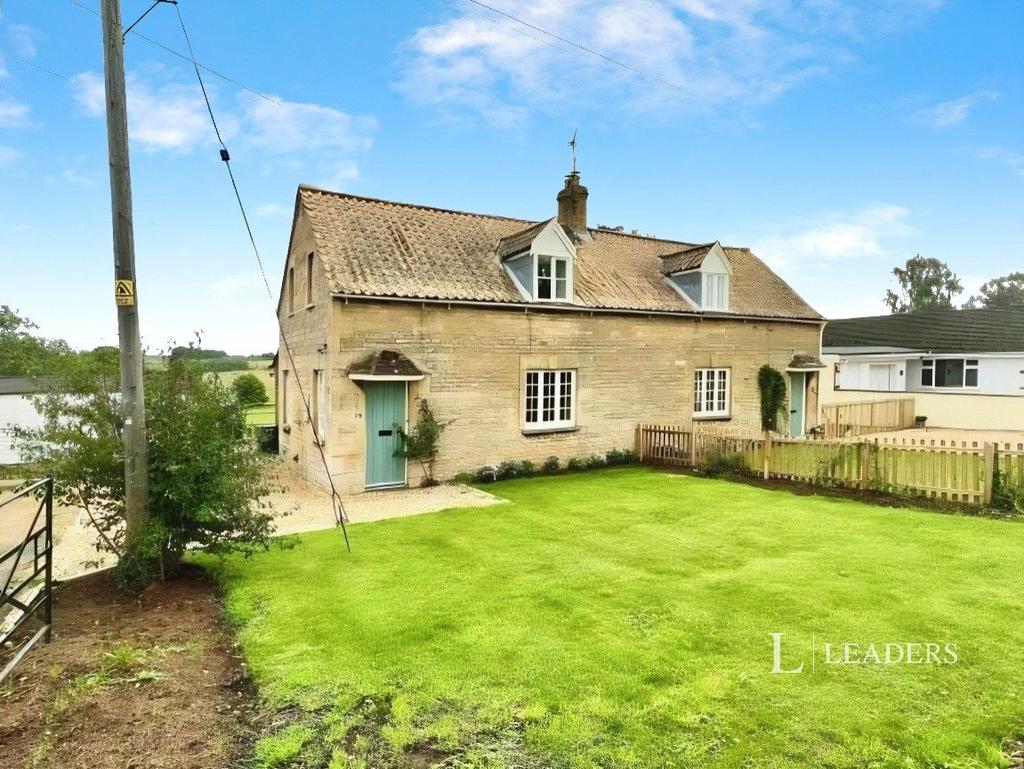 Station Road, Little Bytham... 2 bed semi-detached house - £1,100 pcm ...
