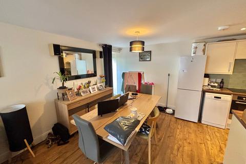 Houses to rent in Taunton | OnTheMarket