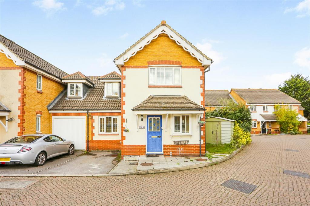 Elizabeth Close, Cheam SM1 3 bed semi-detached house - £2,275 pcm (£525 pw)