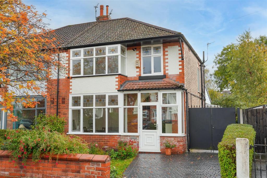 Brantingham Road, Chorlton 3 bed semi-detached house for sale - £460,000