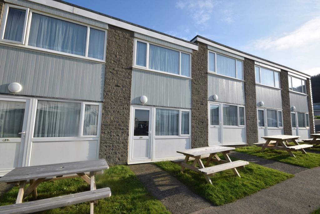 Chalet 88, Braddicks Holiday Centre... 2 bed house - £745 pcm (£172 pw)