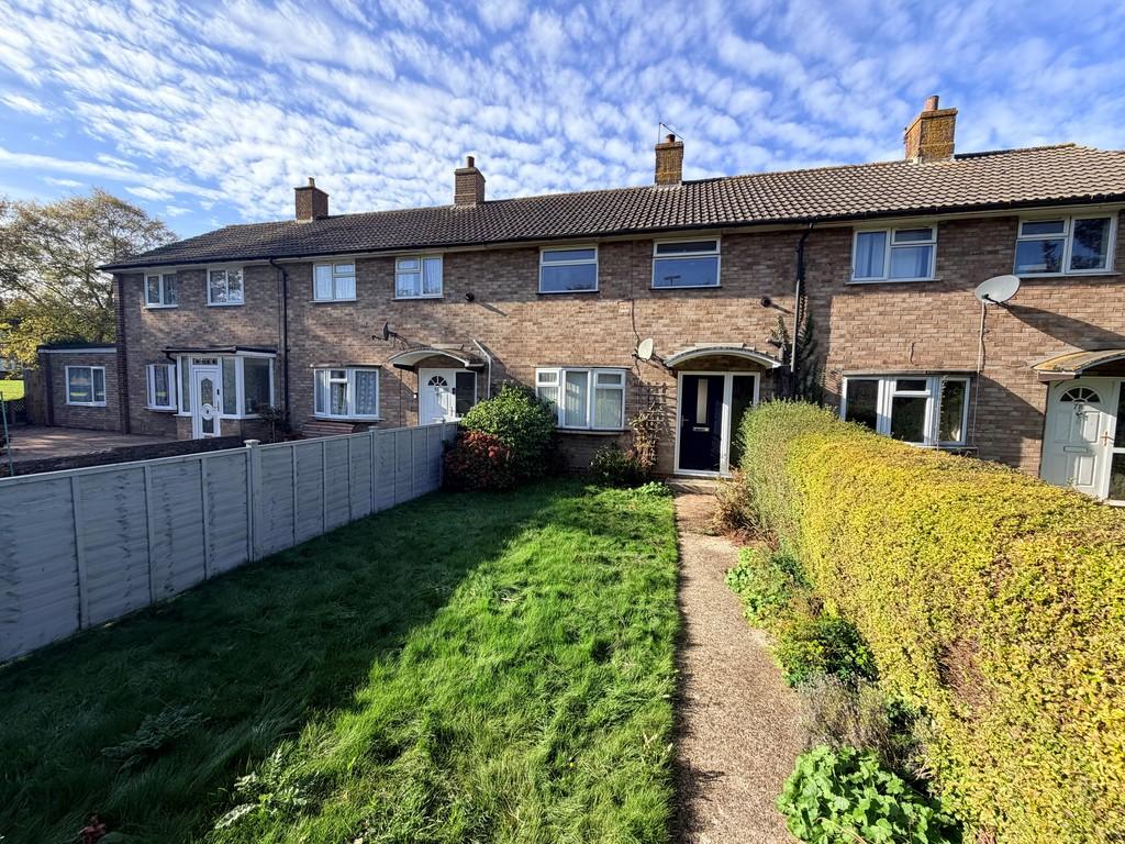 Peveral Walk, Basingstoke RG22 2 bed terraced house - £1,250 pcm (£288 pw)