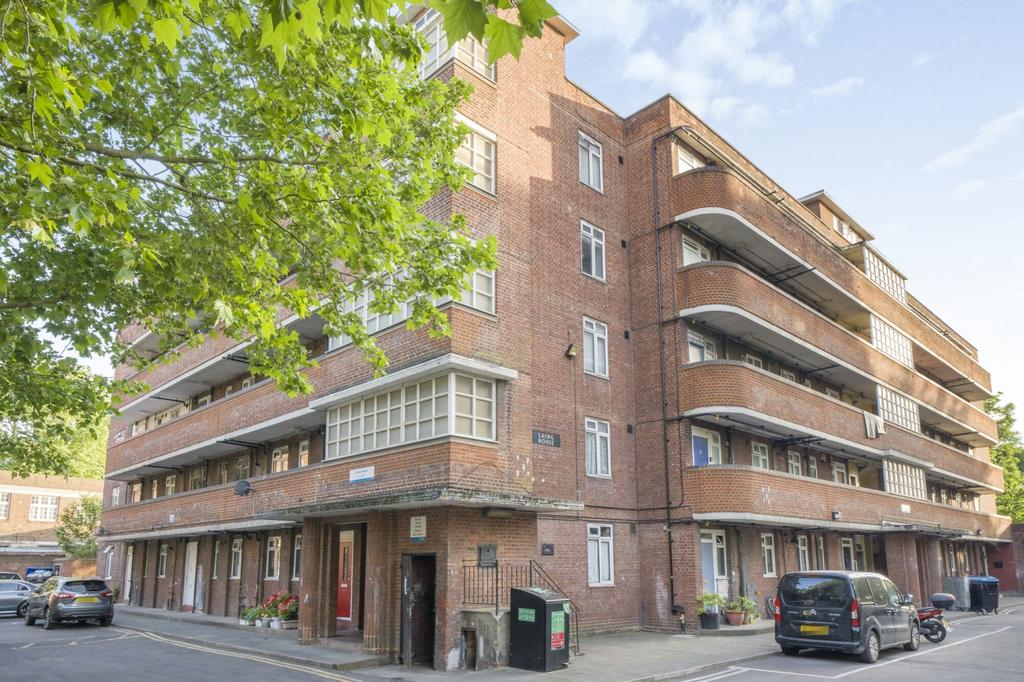 Comber Grove Camberwell SE5 1 bed flat - £1,600 pcm (£369 pw)