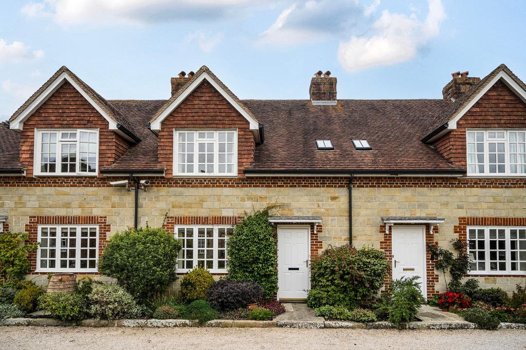 North Street, Midhurst, GU29 2 bed terraced house - £550,000