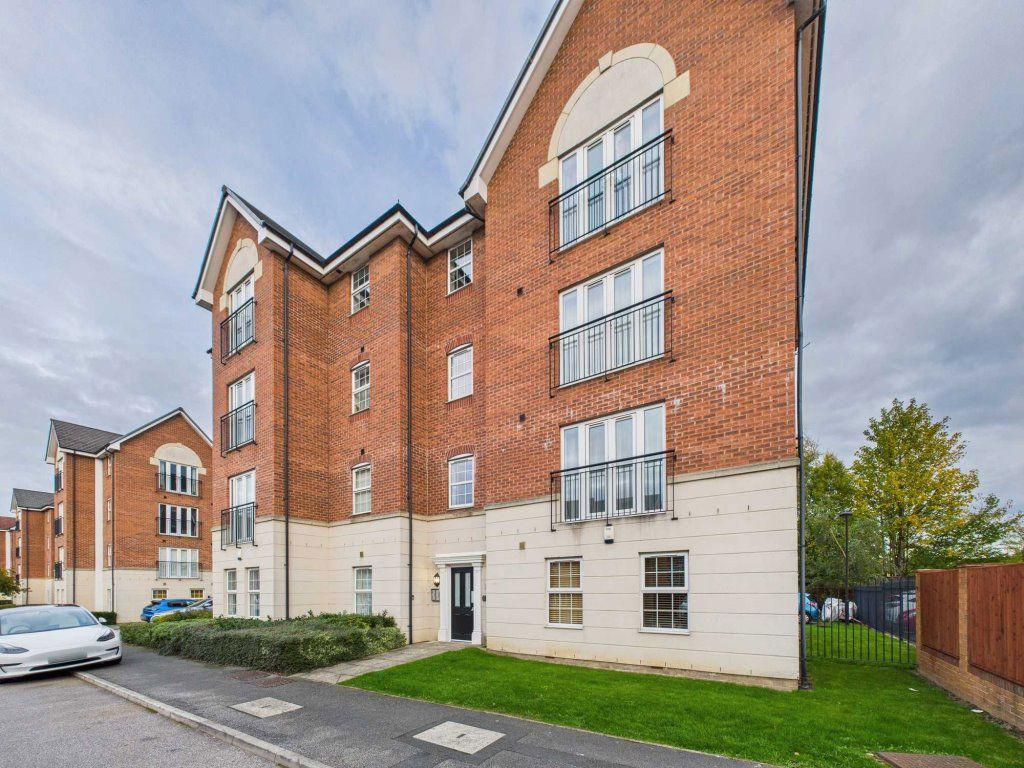 Priory Chase, Pontefract, WF8 2 bed apartment to rent - £800 pcm (£185 pw)