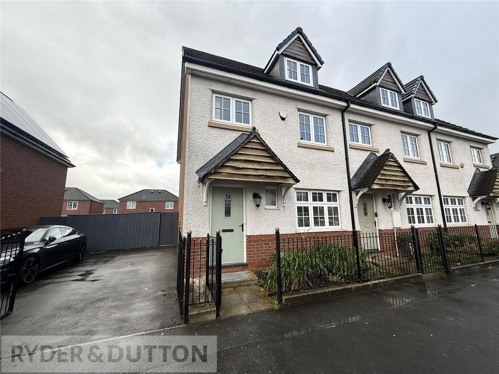 Winnie Street, Manchester, Greater... 4 bed semi-detached house - £ ...