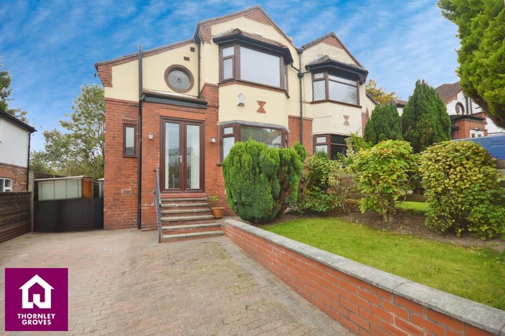 Edenfield Road, Manchester M25 3 bed semi-detached house for sale - £ ...