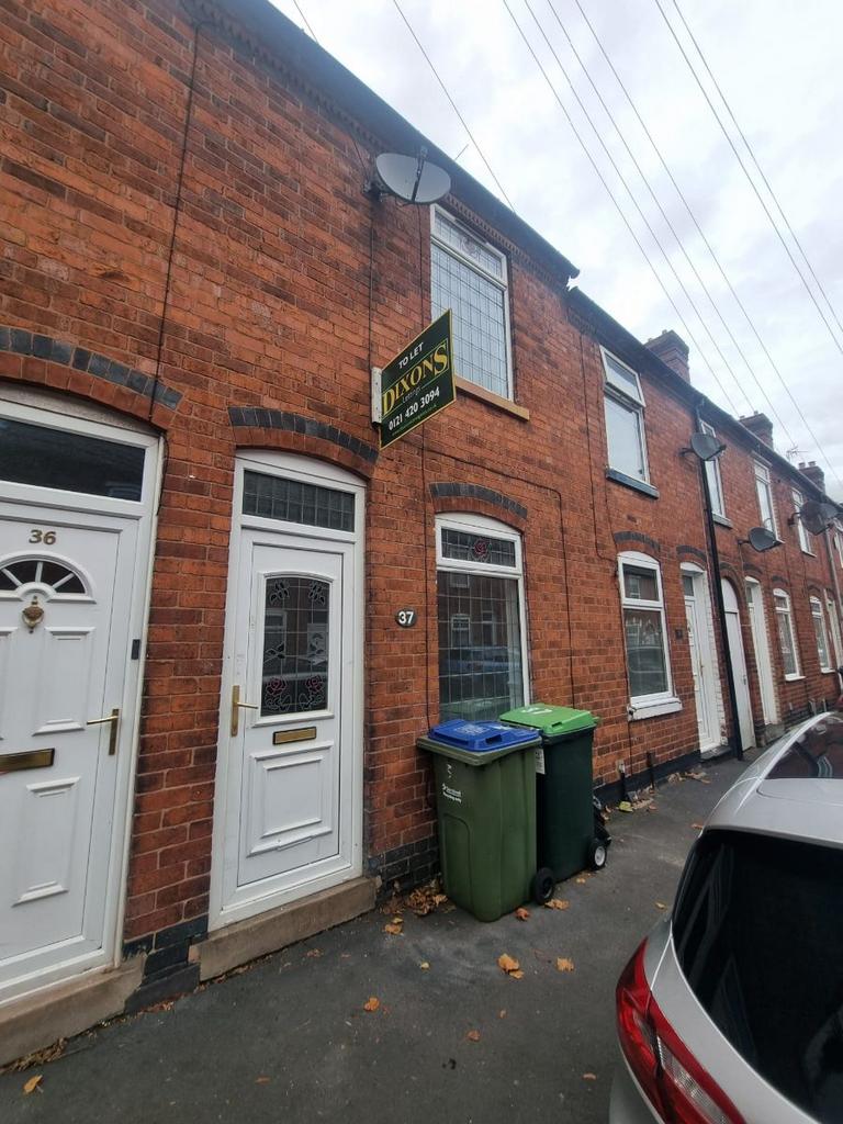 John Street, Rowley Regis, B65 0EP 2 bed terraced house to rent - £1,000 pcm (£231 pw)