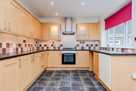 3 Bed Bungalows And Houses For Sale In England | OnTheMarket
