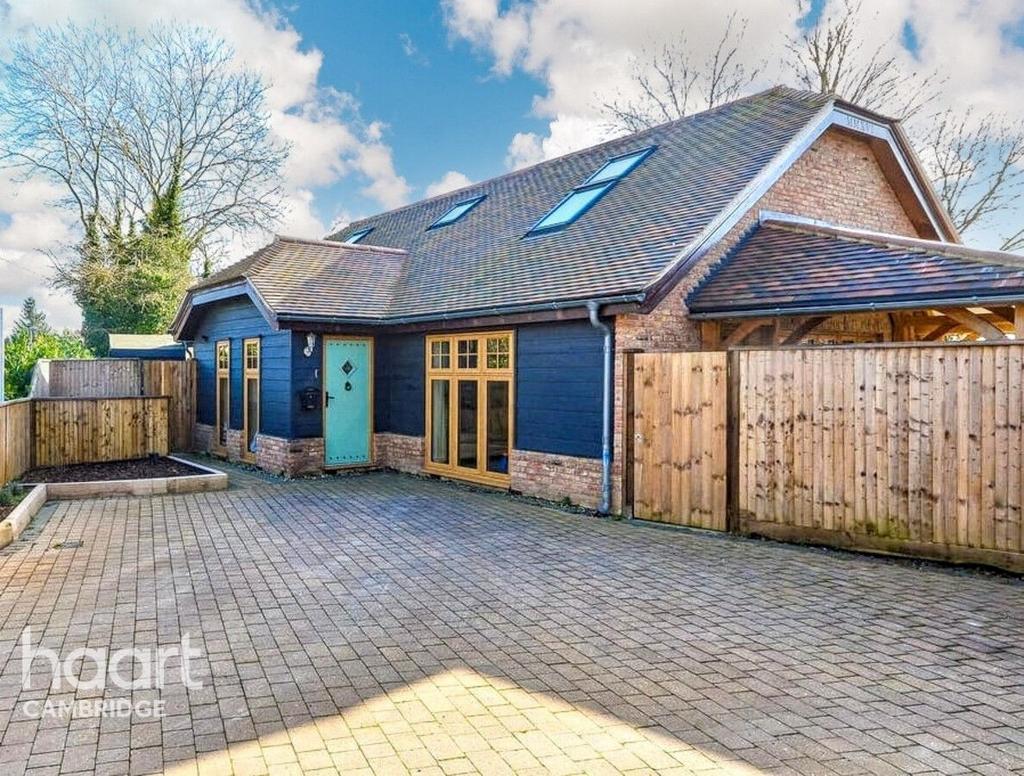 Longstanton Road, CAMBRIDGE 3 bed terraced house - £2,500 pcm (£577 pw)