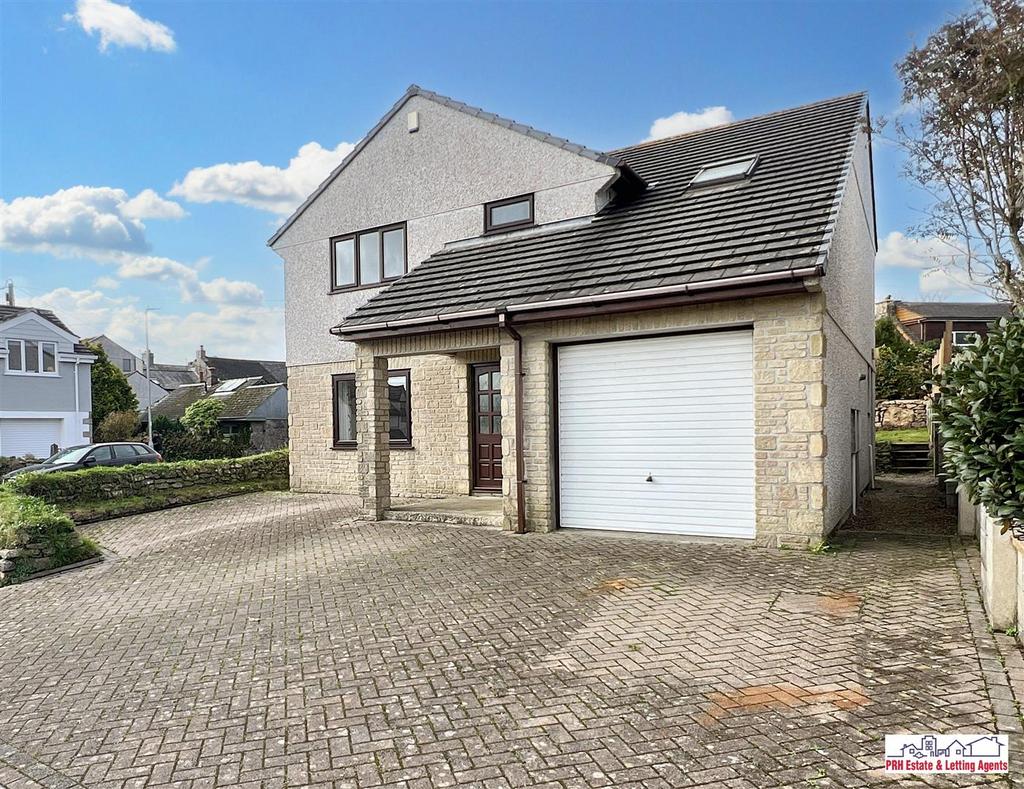 Tregoddick Close, Madron TR20 4 bed detached house - £385,000