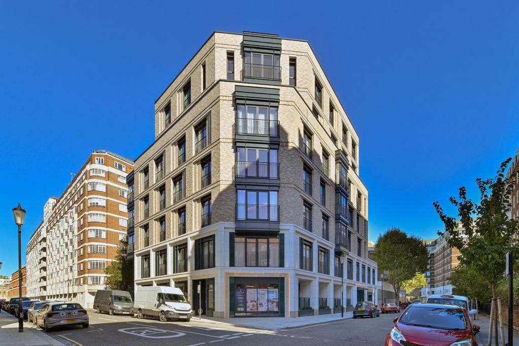 The Lucan, 2 Lucan Place, Chelsea... 3 bed flat - £13,000,000