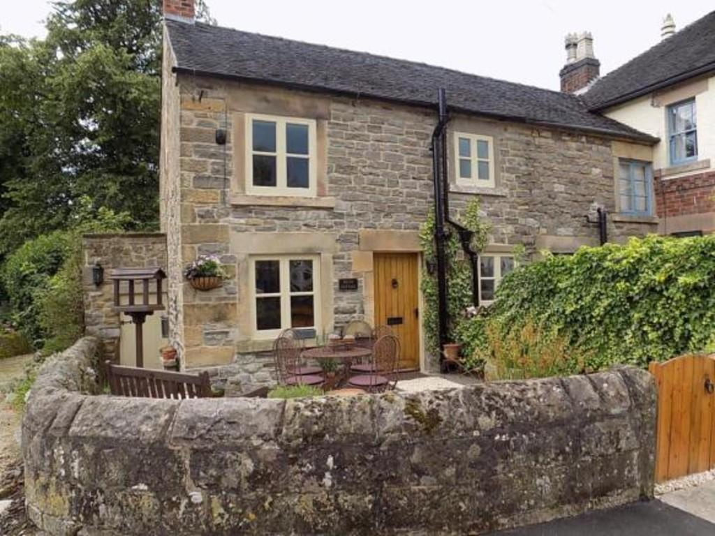 Hognaston, Ashbourne 1 bed semi-detached house to rent - £800 pcm (£185 pw)
