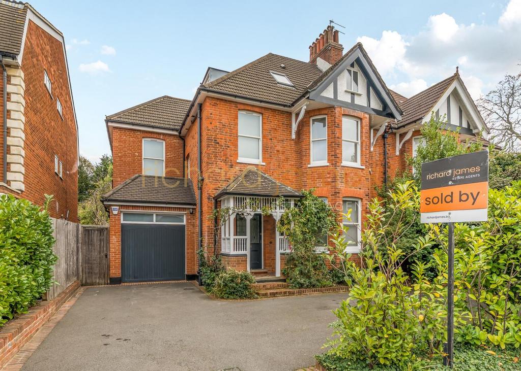 Flower Lane, Mill Hill, London, NW7 6 bed house - £1,850,000