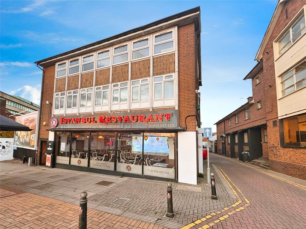 Fold Street, West Midlands WV1 2 bed flat - £850 pcm (£196 pw)