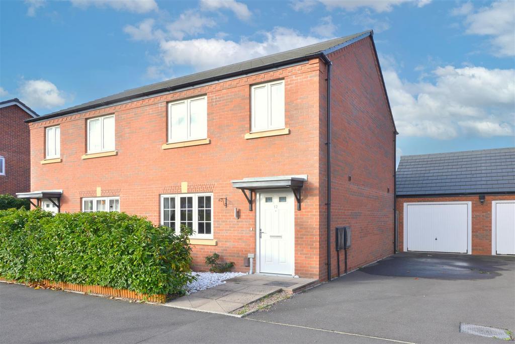Maxfield Drive, The Spinney, Shrewsbury 3 bed semi-detached house - £ ...