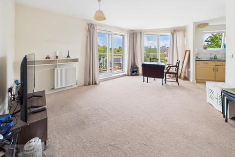 Flats To Rent In Crawley | OnTheMarket