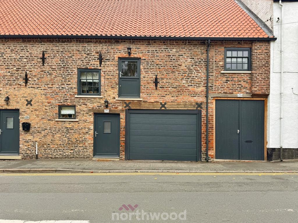 Bridge Street, Doncaster DN8 4 bed coach house for sale - £425,000