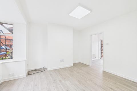 Houses for sale in HU6 | OnTheMarket