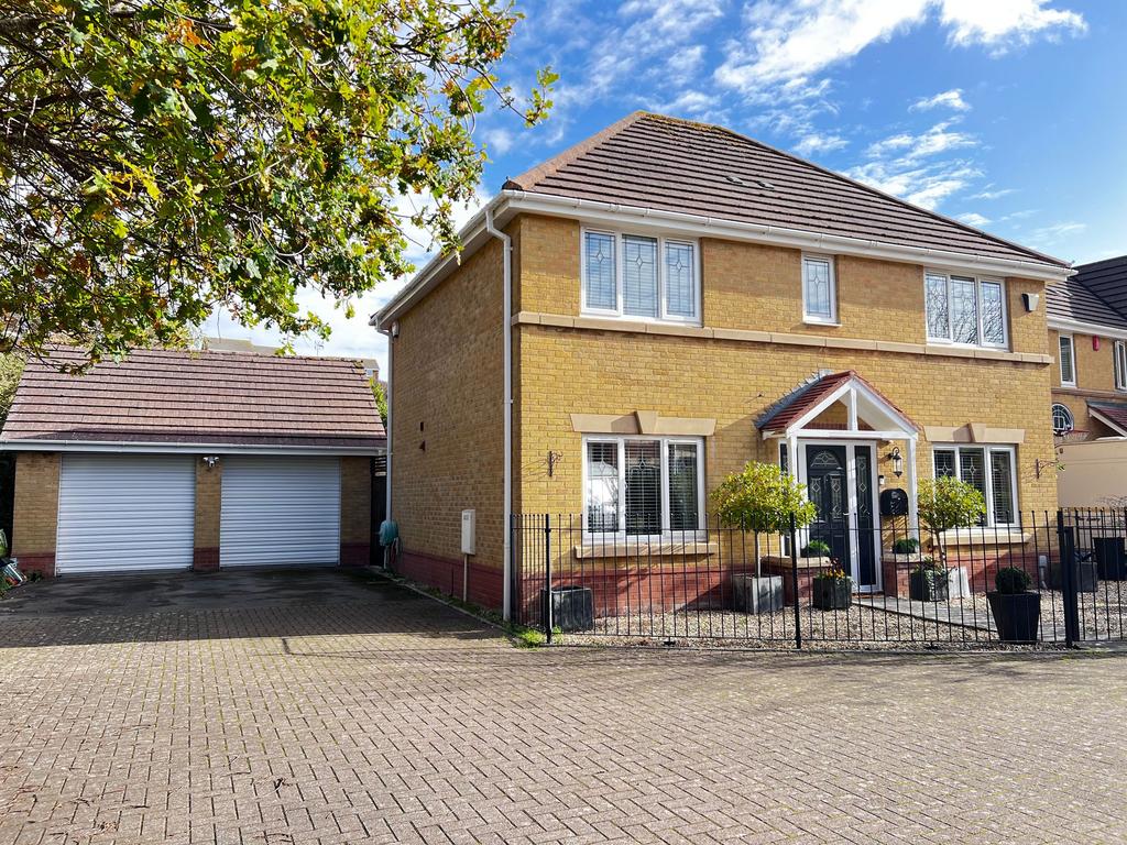 Glyn Y Gog, Rhoose Point, CF62 3LJ 4 bed detached house for sale - £440,000