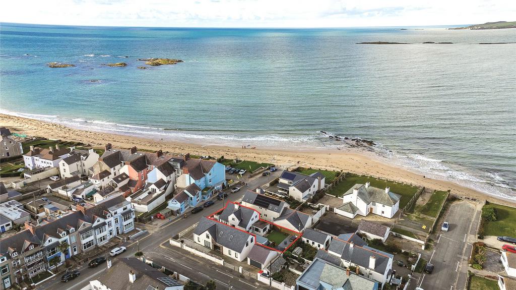 Beach Road, Rhosneigr, Anglesey, LL64 4 bed detached house for sale - £ ...
