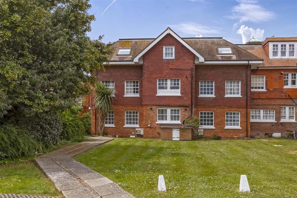 St. Michaels Road, Worthing 1 bed flat - £1,050 pcm (£242 pw)