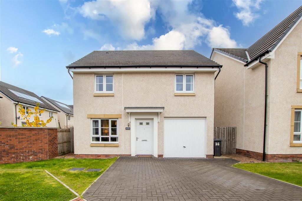 Old School Avenue, Polbeth 4 bed detached house - £299,995