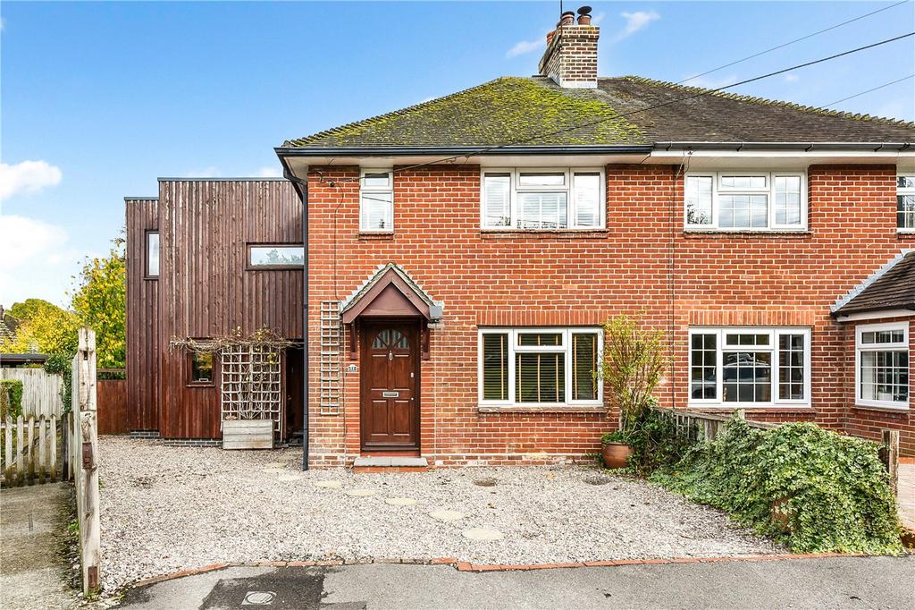 Coles Mede, Otterbourne, Winchester... 4 bed semi-detached house for ...