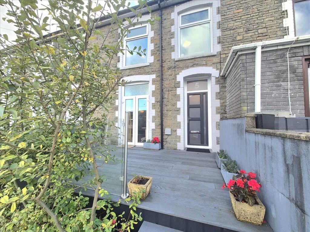 Tonypandy CF40 3 bed terraced house - £154,950