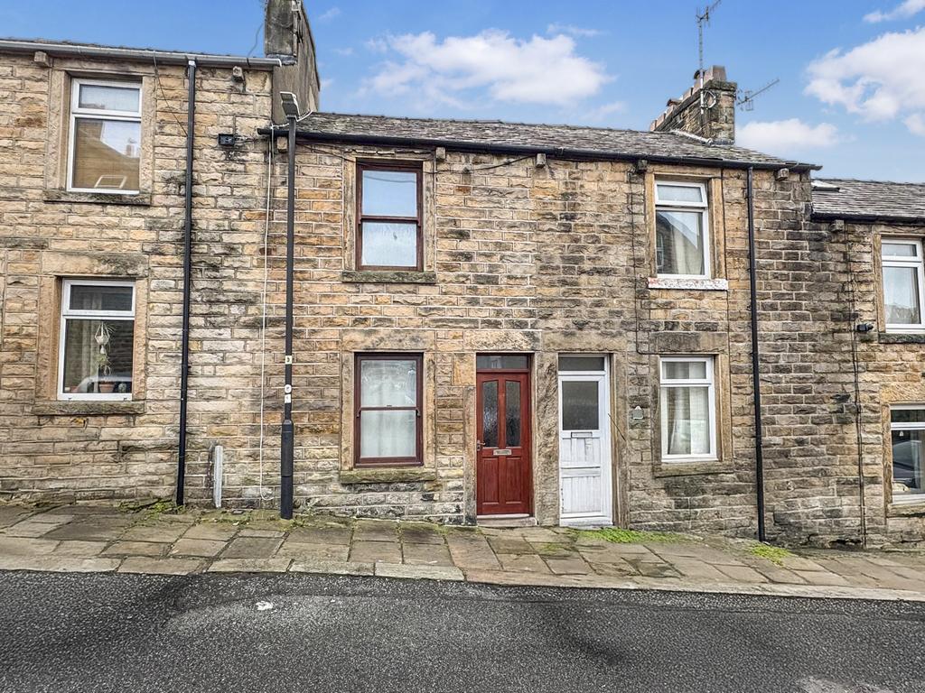 Eastham Street, Lancaster, LA1 2 bed terraced house - £130,000