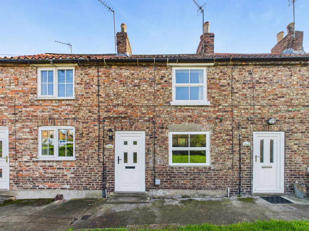 4 Freers Yard, Norton, Malton, YO17 9ET 2 bed terraced house for sale ...