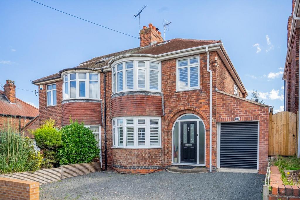 Manor Drive North, York 3 bed semi-detached house for sale - £475,000