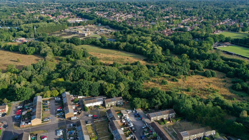 Swan Lane, Darby Green, Sandhurst, GU47 Land - £25,000